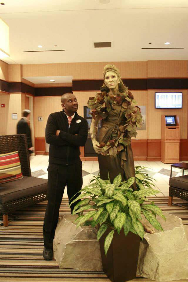 Chicago Living Statues – Making Faces Chicago